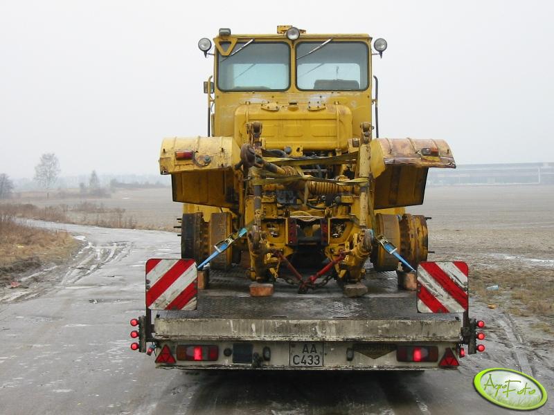 Obraz ciagnik K700 id:60042 - Galeria rolnicza agrofoto