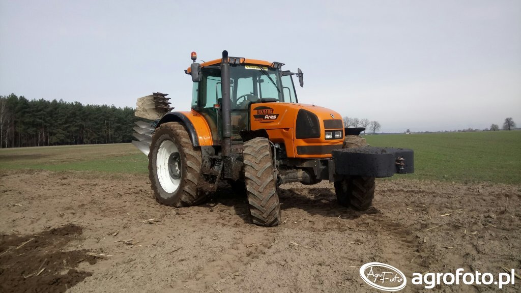 Zdjęcie ciagnik Renault Ares 826 rz Bonnel id:683249 - Galeria rolnicza ...