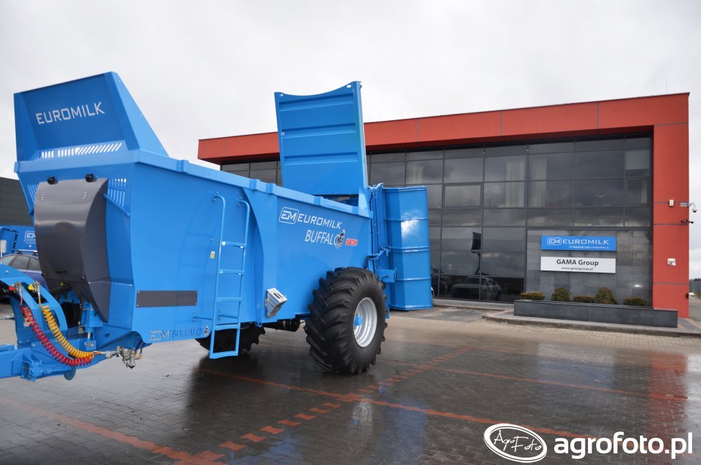 Rozrzutnik EUROMILK Buffalo RX1400 - zdjęcie rozsiewacza nawozu id ... Rozrzutnik EUROMILK Buffalo RX1400 - zdjęcie rozsiewacza nawozu id ...