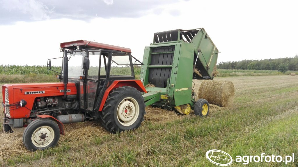 Ursus & john deere 550 - zdjęcie prasy zwijającej id:658281 - Galeria ...