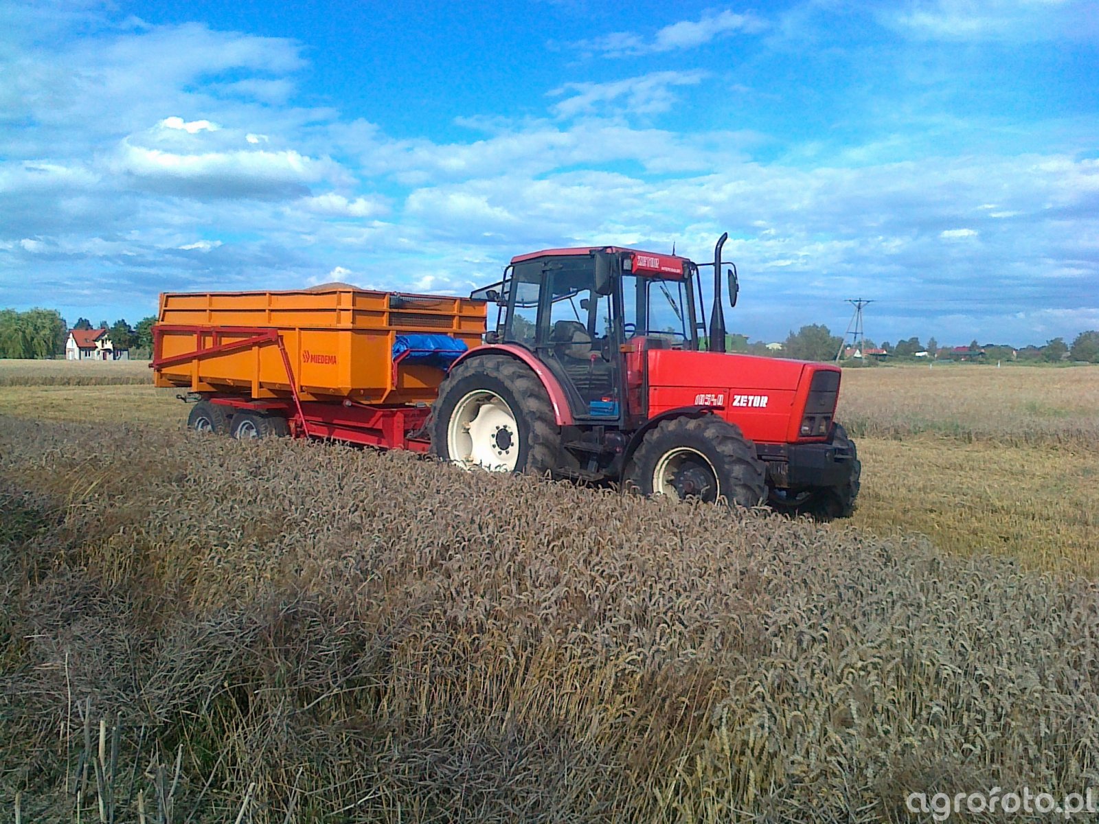 Zetor 10540 Dane techniczne - AgroTesty.pl