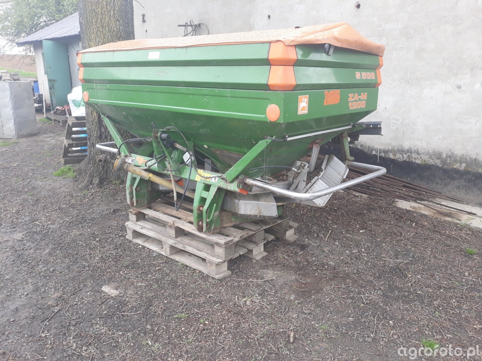 ZA-M 1200 - zdjęcie rozsiewacza nawozu id:726240 - Galeria rolnicza ...