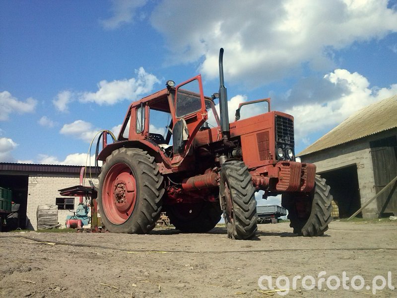 Fotografia traktor MTZ 82 + Fella id:521155 - Galeria rolnicza agrofoto