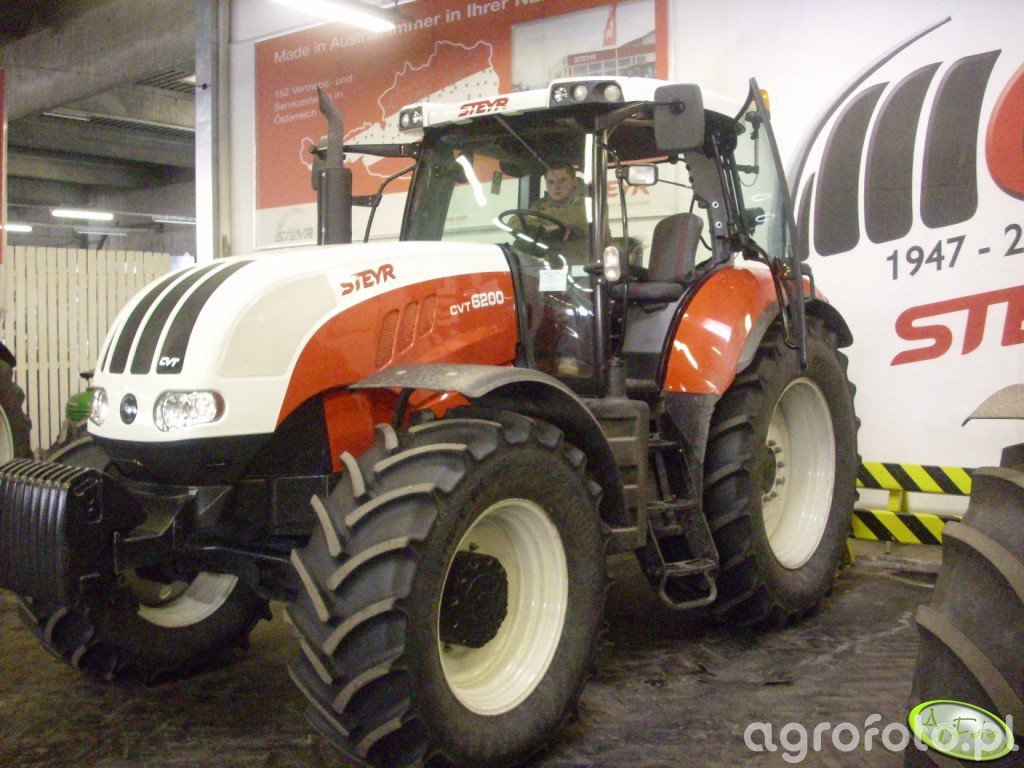 Foto traktor Steyr CVT 6200 #198293 - Galeria rolnicza agrofoto