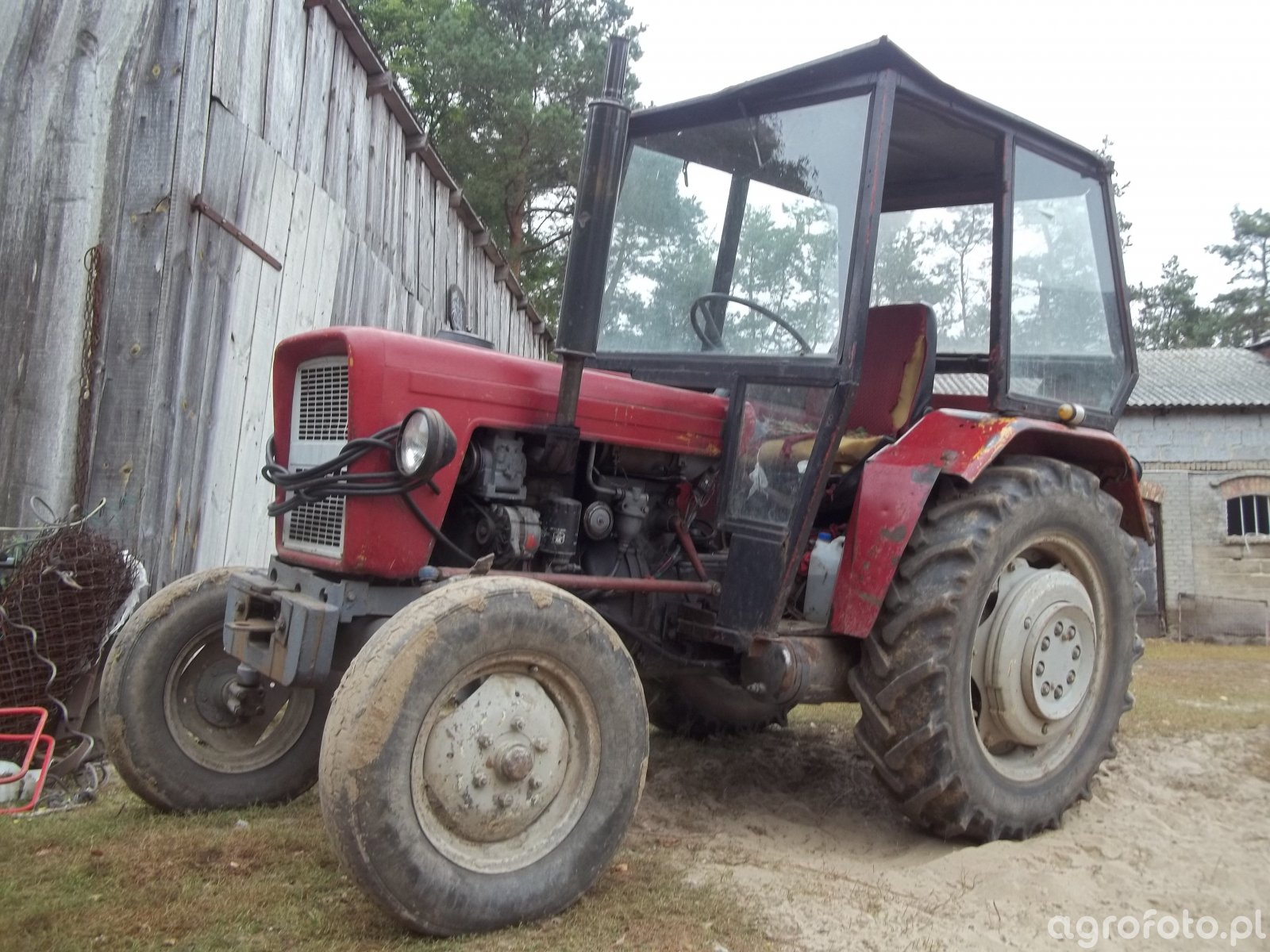Zdjęcie traktor Ursus C-330 M id:458921 - Galeria rolnicza agrofoto