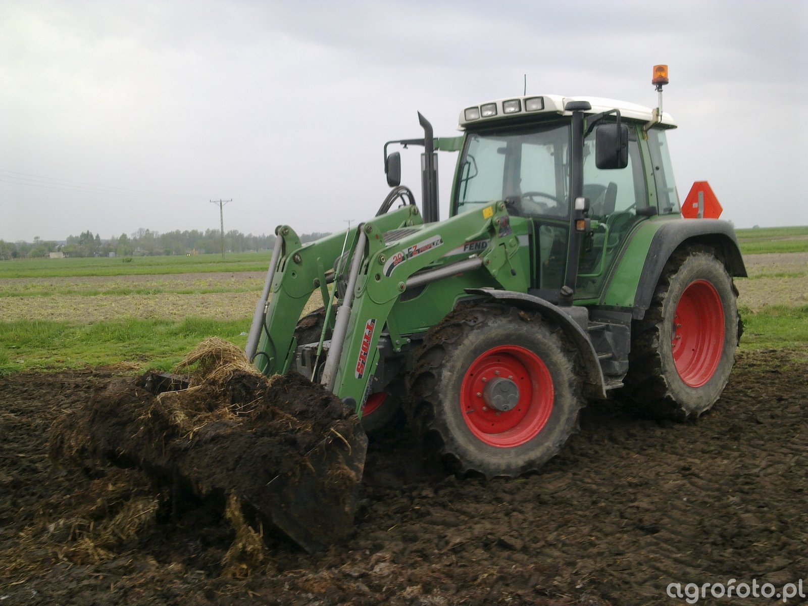 Obraz traktor Fendt 311 id:500360 - Galeria rolnicza agrofoto