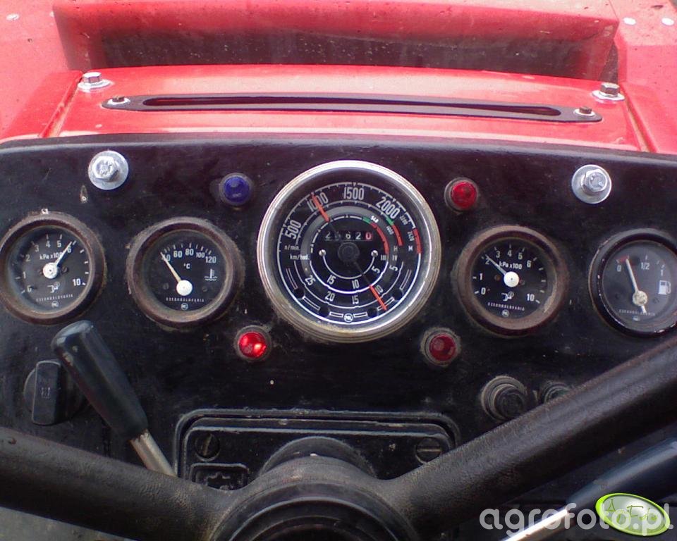 Zdjęcie traktor Ursus 1222 #48017 - Galeria rolnicza agrofoto Zdjęcie traktor Ursus 1222 #48017 - Galeria rolnicza agrofoto