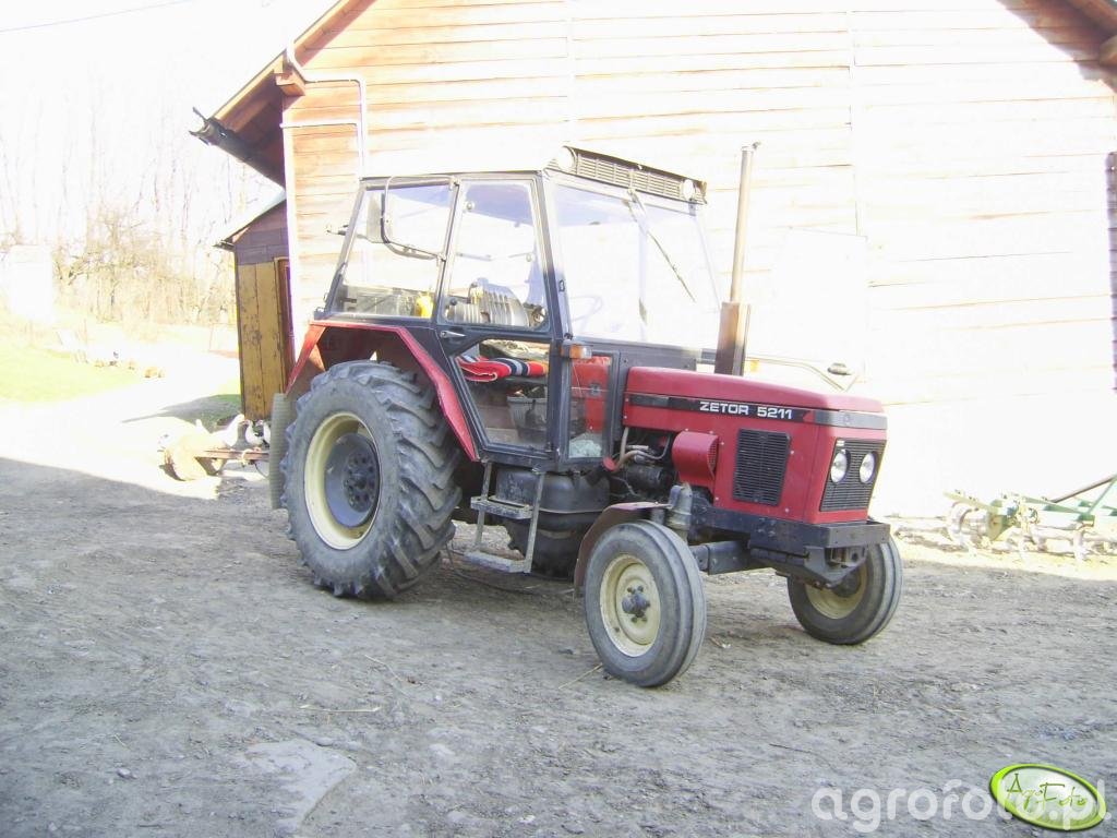 Obraz ciagnik Zetor 5211 id:15976 - Galeria rolnicza agrofoto