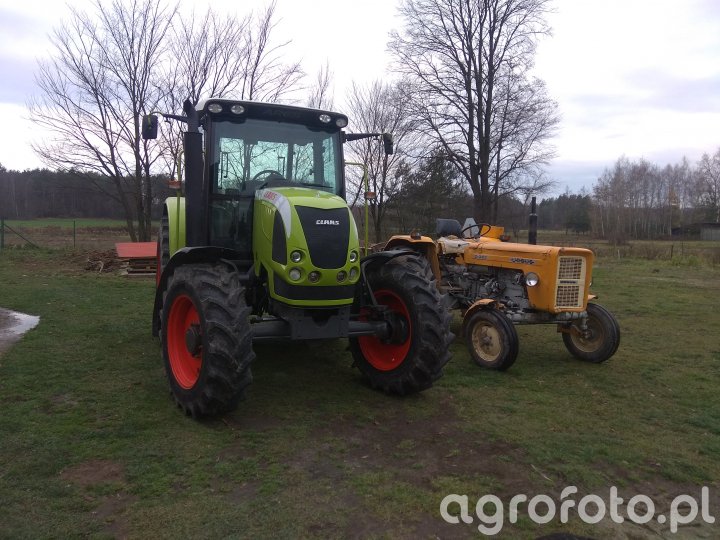 Ciągniki rolnicze Claas - w galerii rolniczej Agrofoto.pl