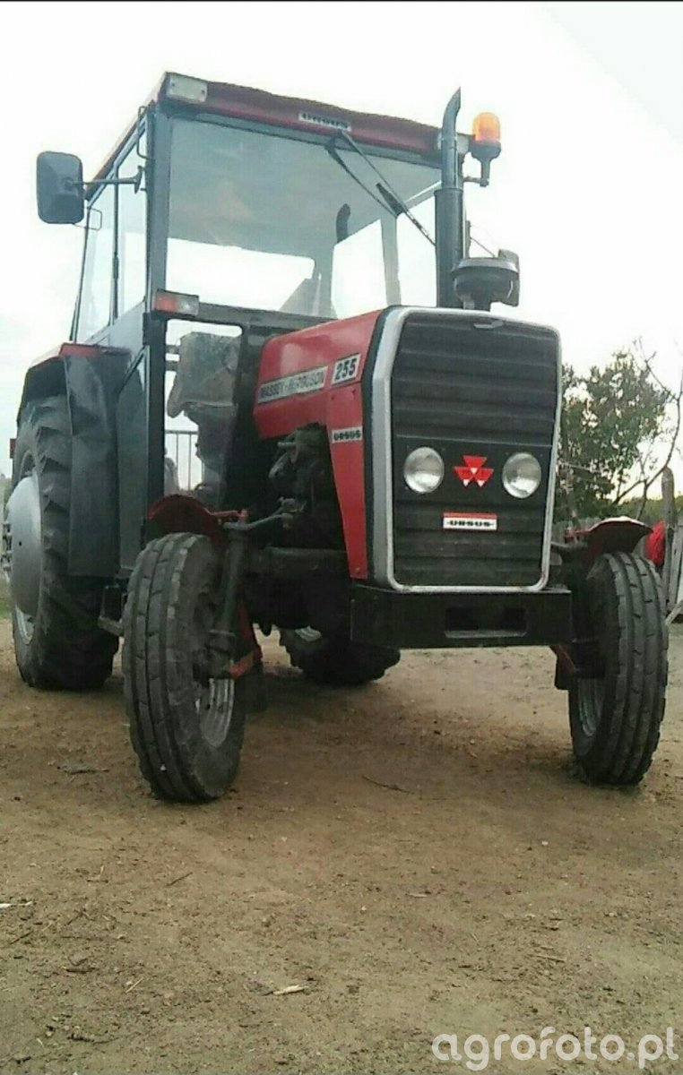 Massey Ferguson 255 Dane techniczne - AgroTesty.pl