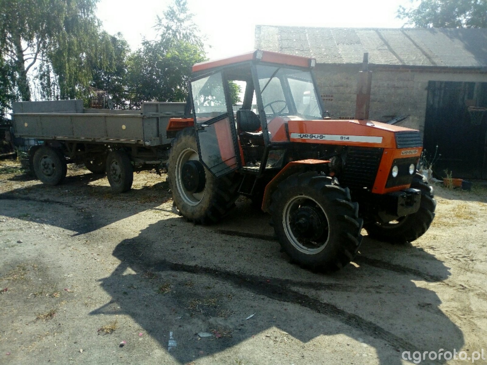 Fotografia traktor Ursus 914 + przyczepa id:757268 - Galeria rolnicza ...