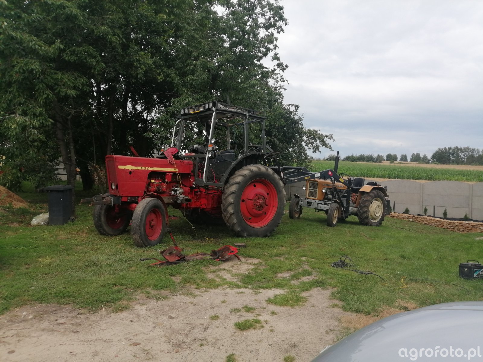 Zdjęcie ciągnik Kabina do mtz 50 id:785161 - Galeria rolnicza agrofoto
