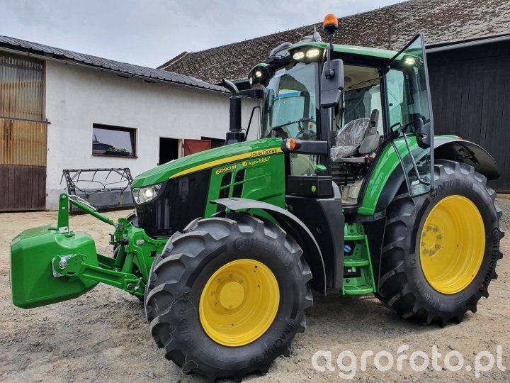 John Deere 5M/5R/5E/5G - Galeria rolnicza agrofoto