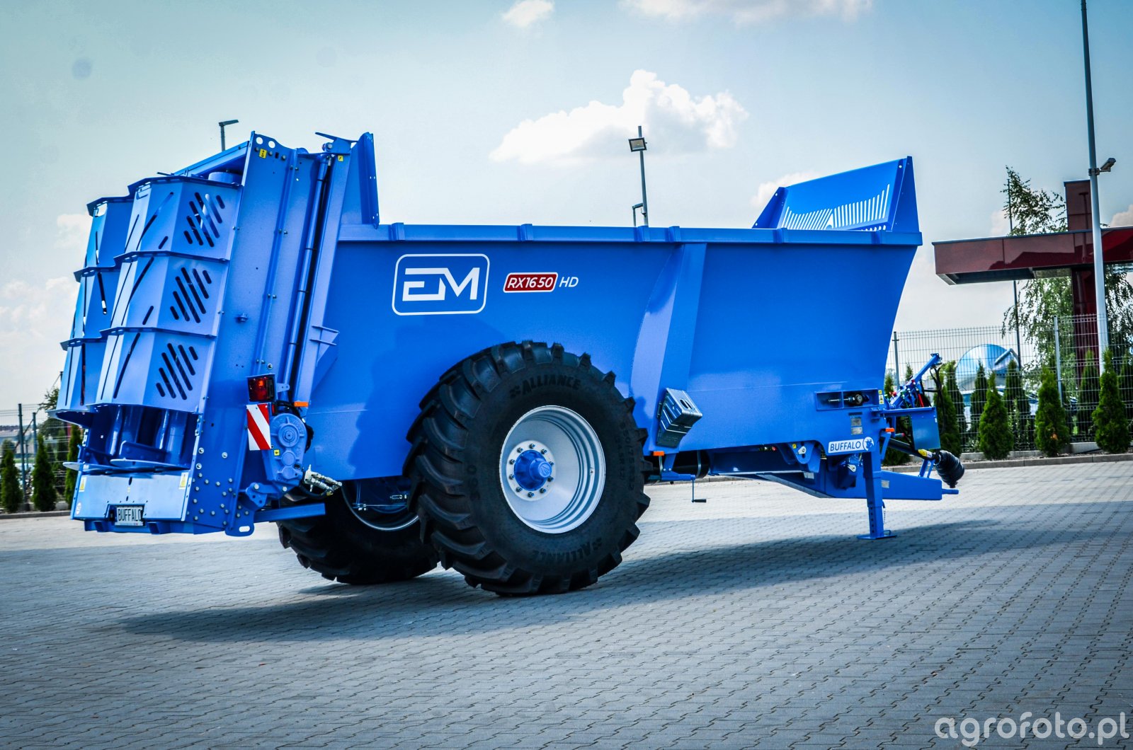 EUROMILK BUFFALO RX 1650 HD - zdjęcie rozsiewacza nawozu id:805027 ... EUROMILK BUFFALO RX 1650 HD - zdjęcie rozsiewacza nawozu id:805027 ...