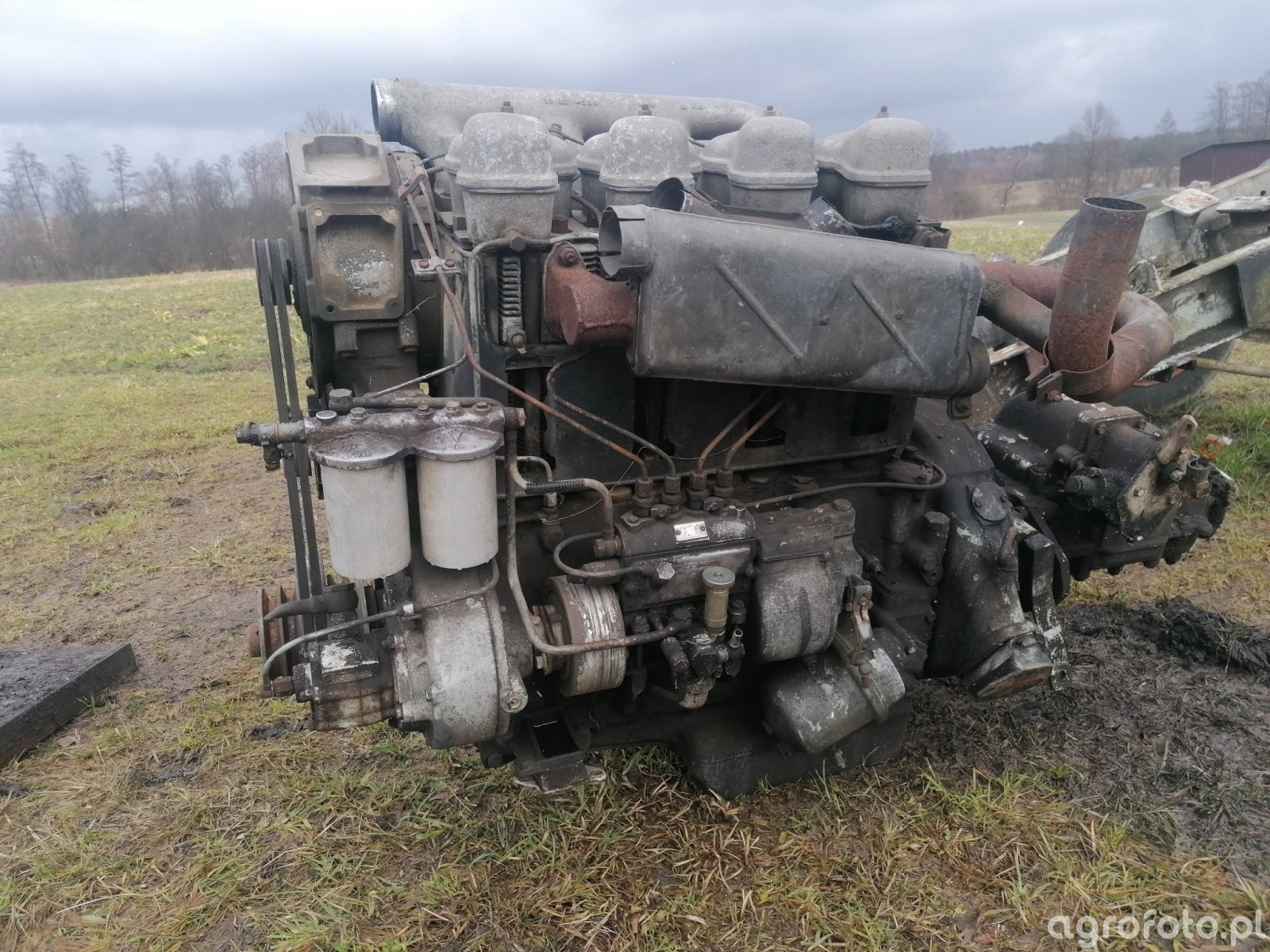 Silnik+skrzynia robur - Obrazek, fotka, zdjecie, photo #824147 - Galeria rolnicza agrofoto