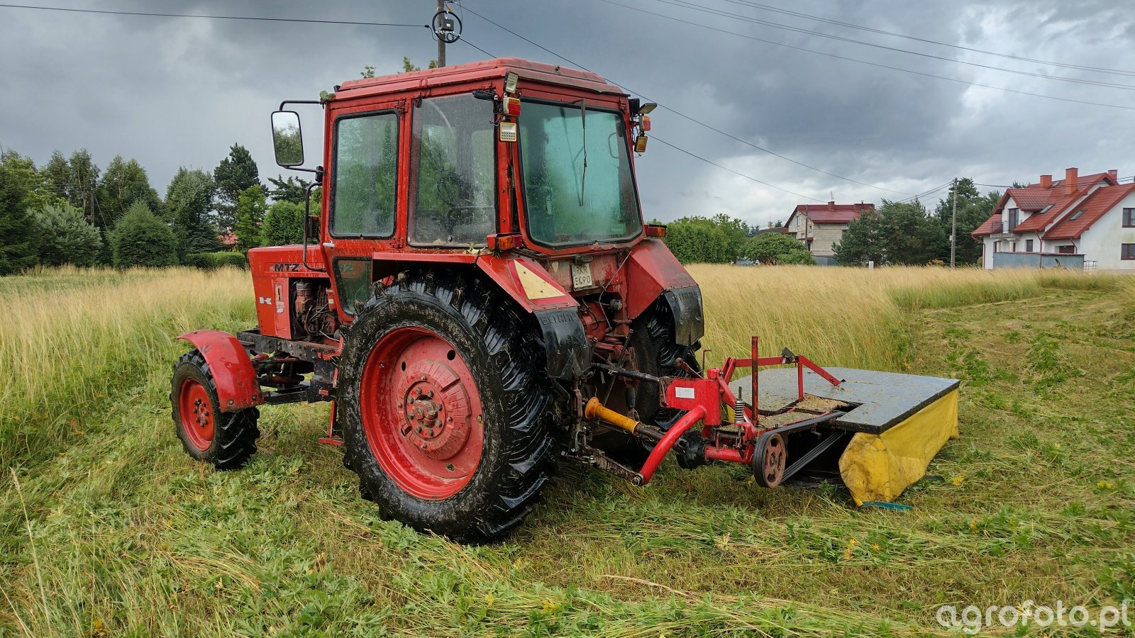 Fotografia traktor Mtz 82 & Kosiarka rotacyjna #836426 - Galeria rolnicza agrofoto